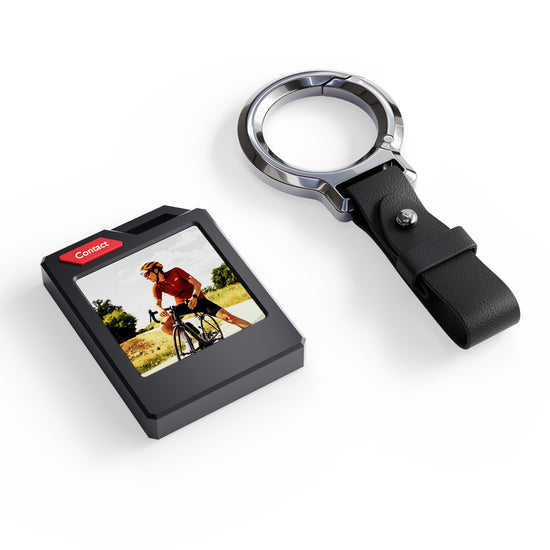 PhotoTag: E-Ink Tracker, Your Items, Your Style